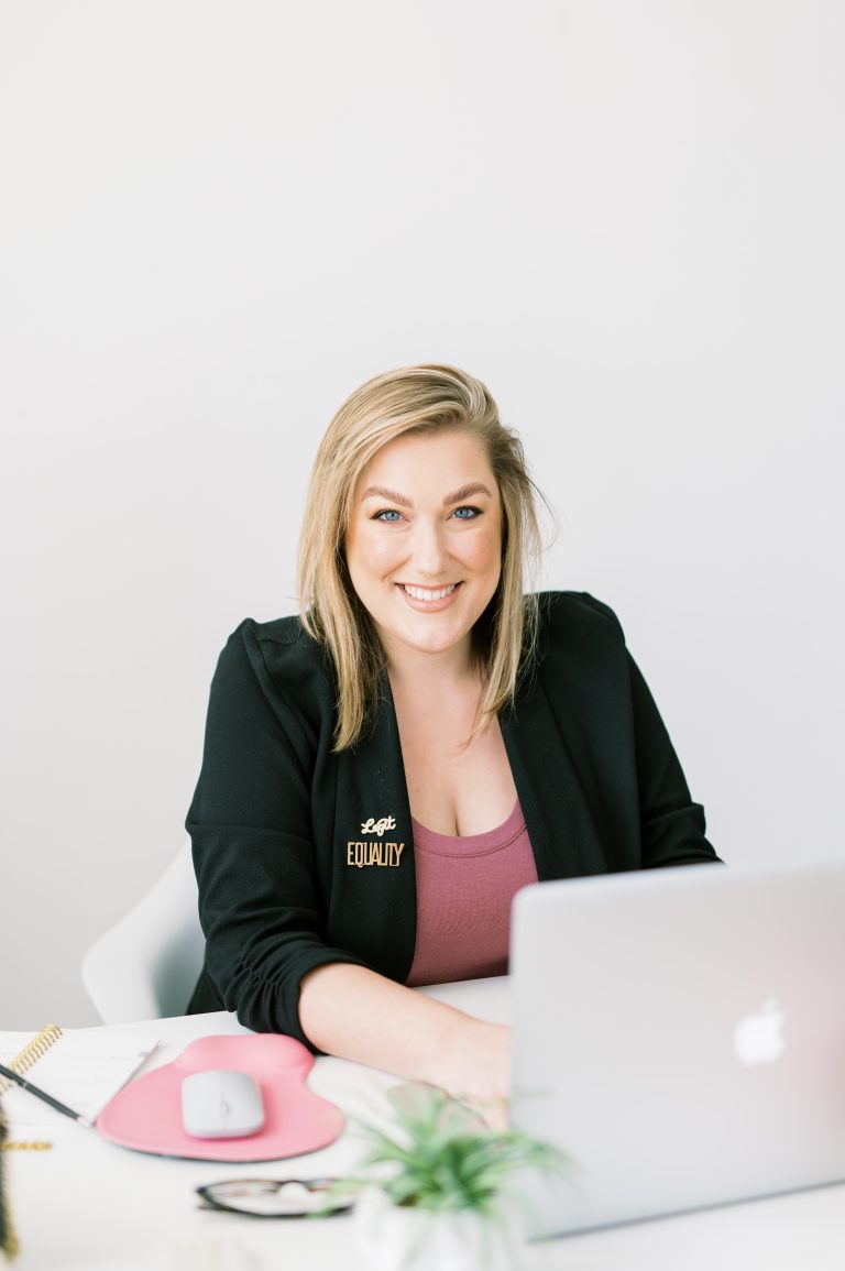 About – Ashley Novak